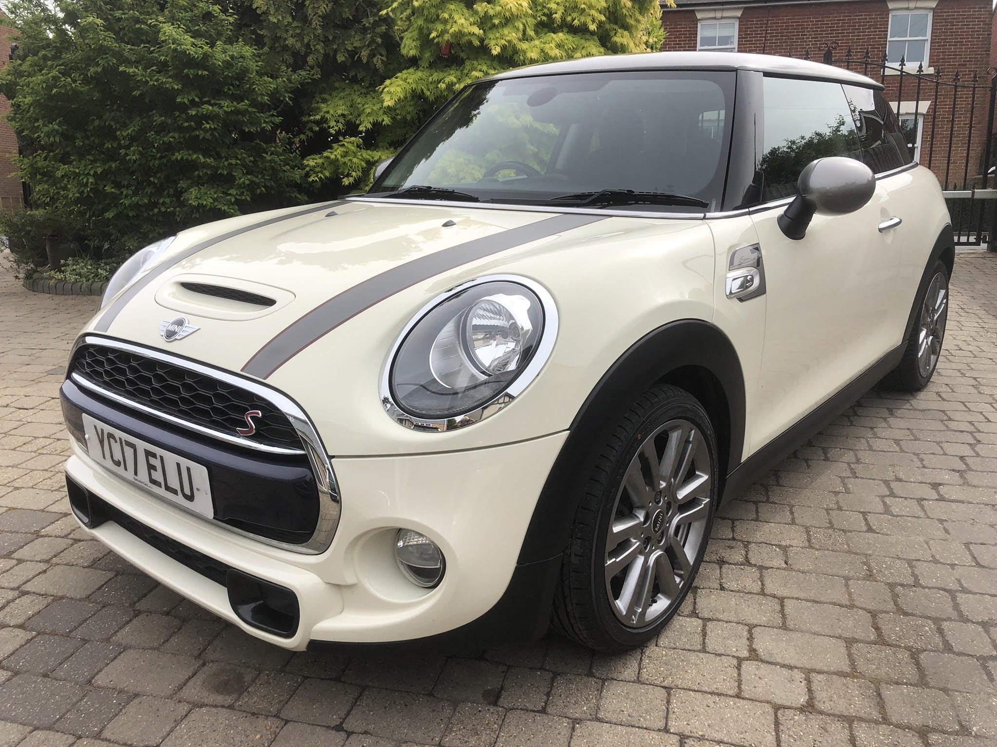 AA Autos – Mini Specialist Colchester